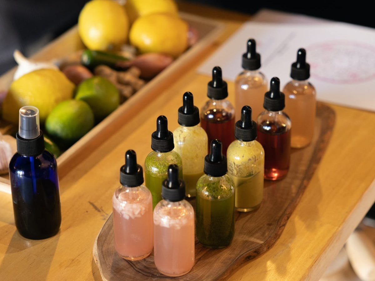 5 Oyster Mignonette Recipes You’ll Love by Lady Oyster | Lady Oyster